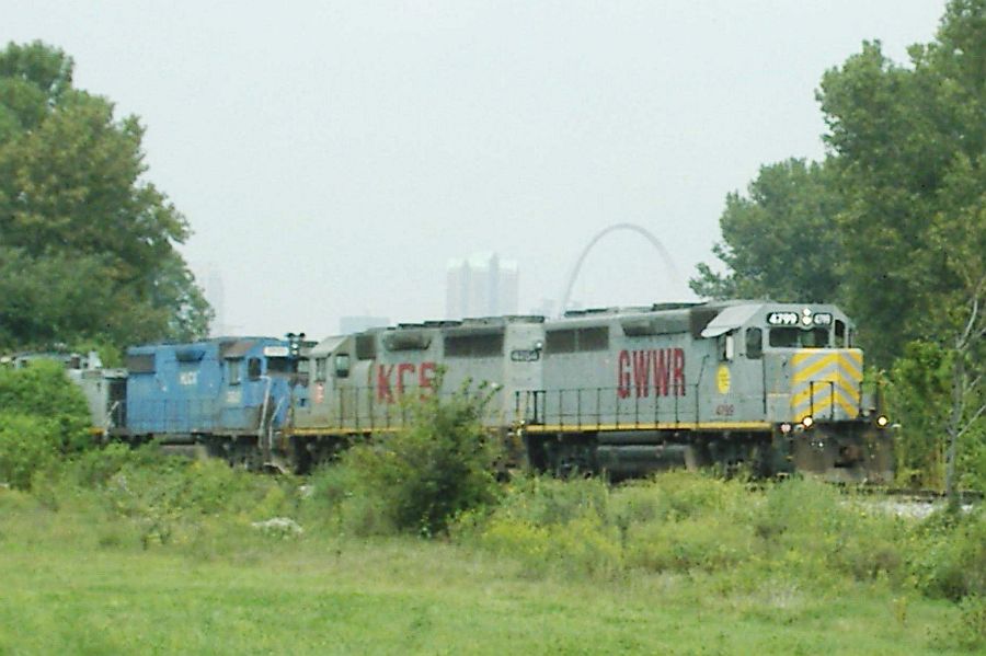 GWWR-KCS GP 40-2 4799